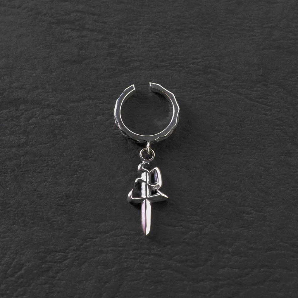 PJ Dagger Ear cuff / Silver